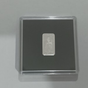 Lord of the Rings Frodo Baggins 2.5g Solid Silver 999 Coin Ingot Bar ...