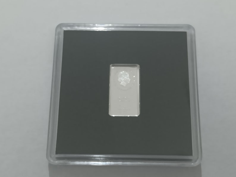 Lord of the Rings Frodo Baggins 2.5g Solid Silver 999 Coin Ingot Bar ...