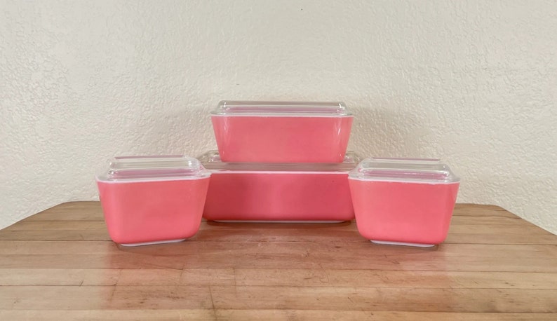 Pyrex Pink Refrigerator Set With Lids Complete Pink Pyrex Refrigerator ...