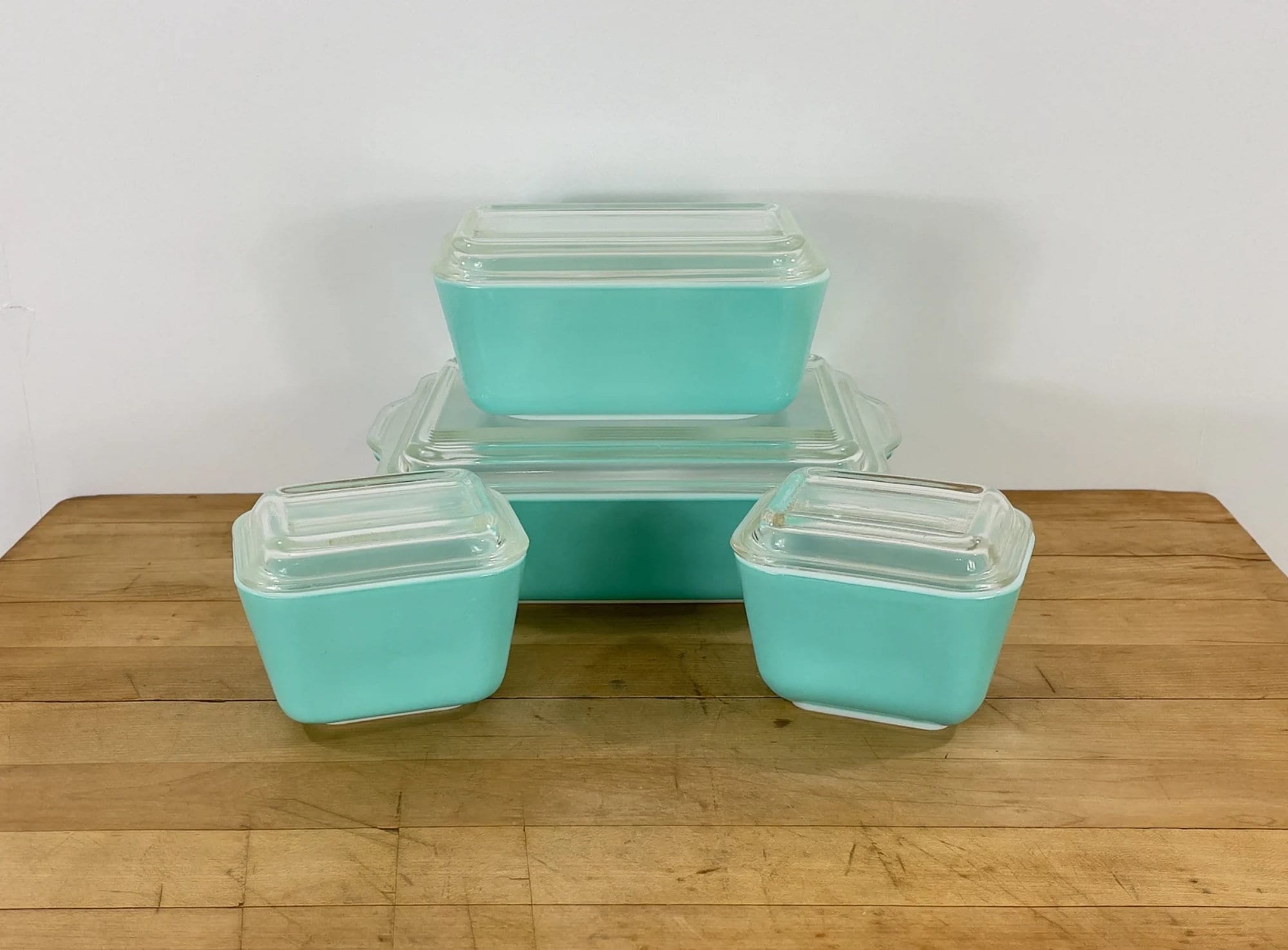 Pyrex Turquoise Blue Refrigerator Set With Lids Robins Egg Blue Pyrex ...