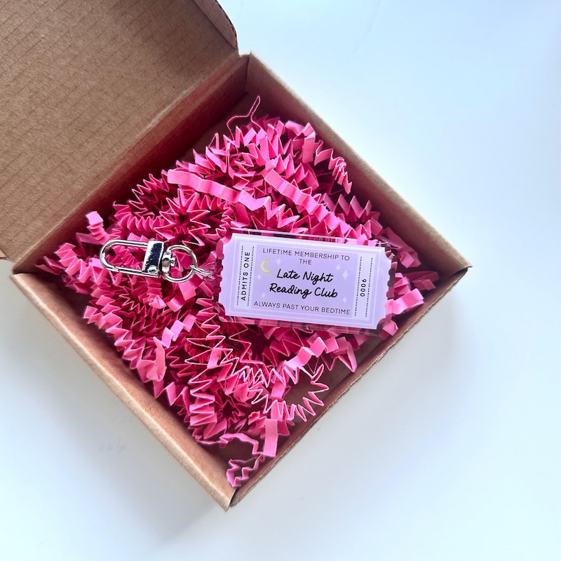 Bookish Trope Keychains - Etsy UK