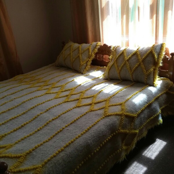 Wool Bedspread - Etsy