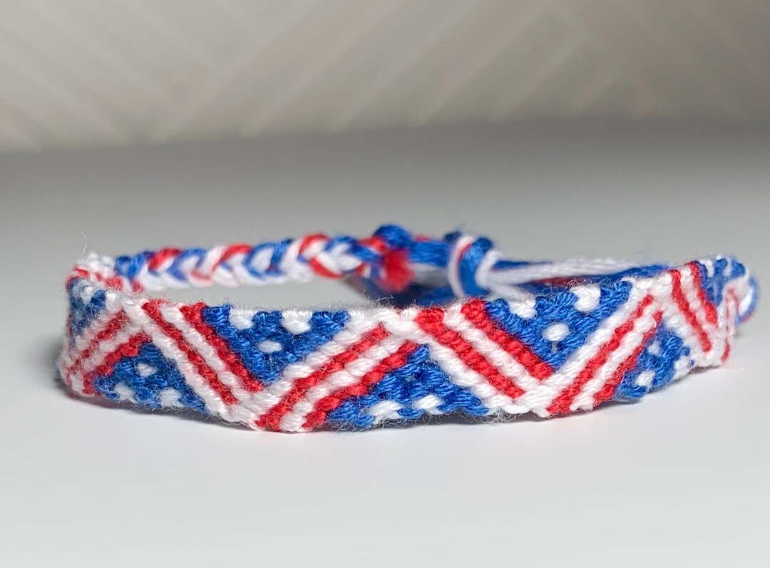 American Flag Pattern Friendship Bracelet - Etsy