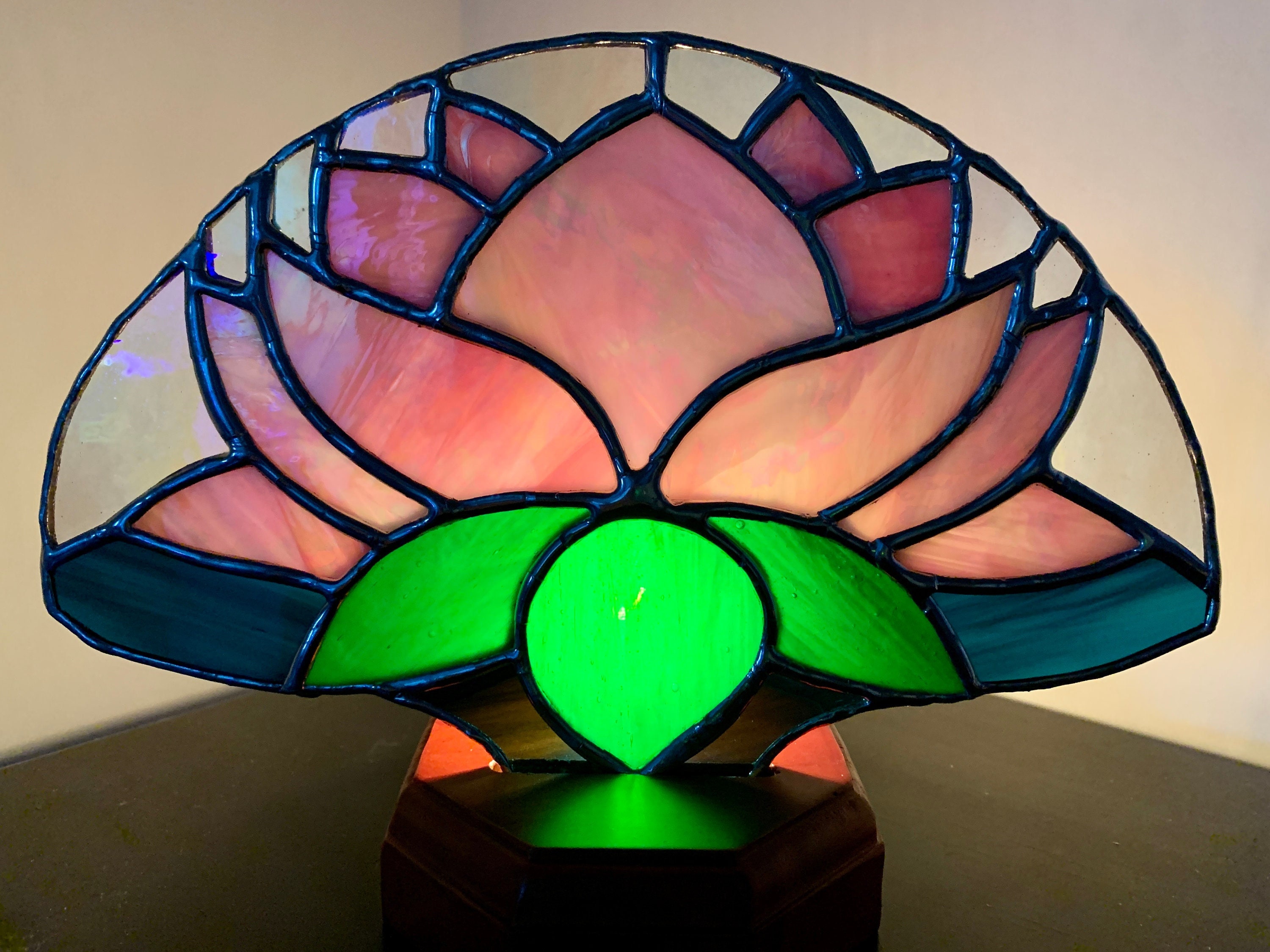 Lotus Flower Stained Glass Accent Lamp Lotus Flower Art | Etsy