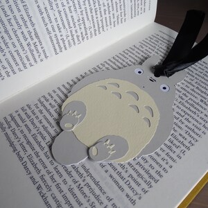 Neighbour 3D Bookmark - Etsy