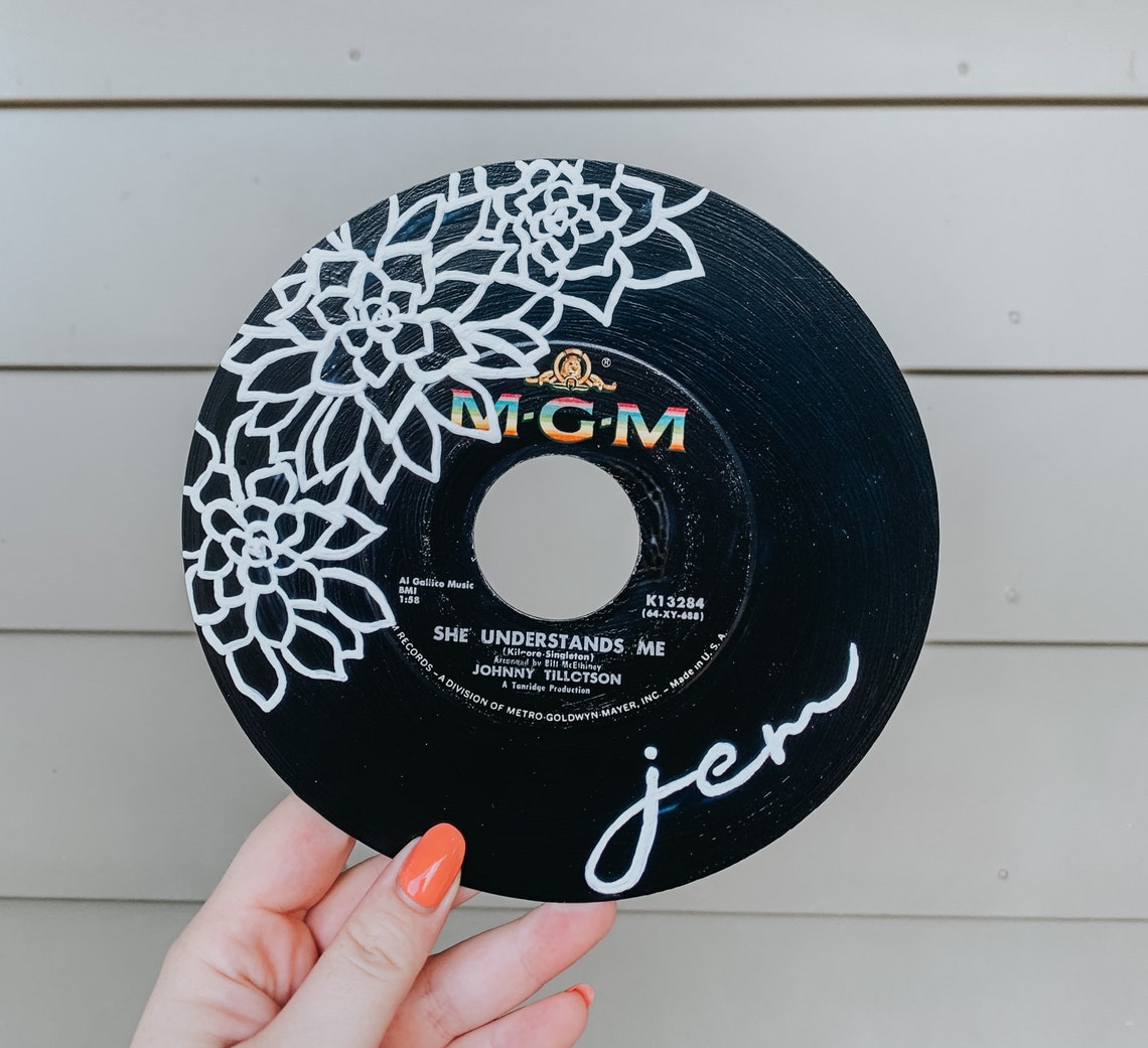 Hand Painted Personalized Name and Design on a 45 Vinyl Record - Etsy