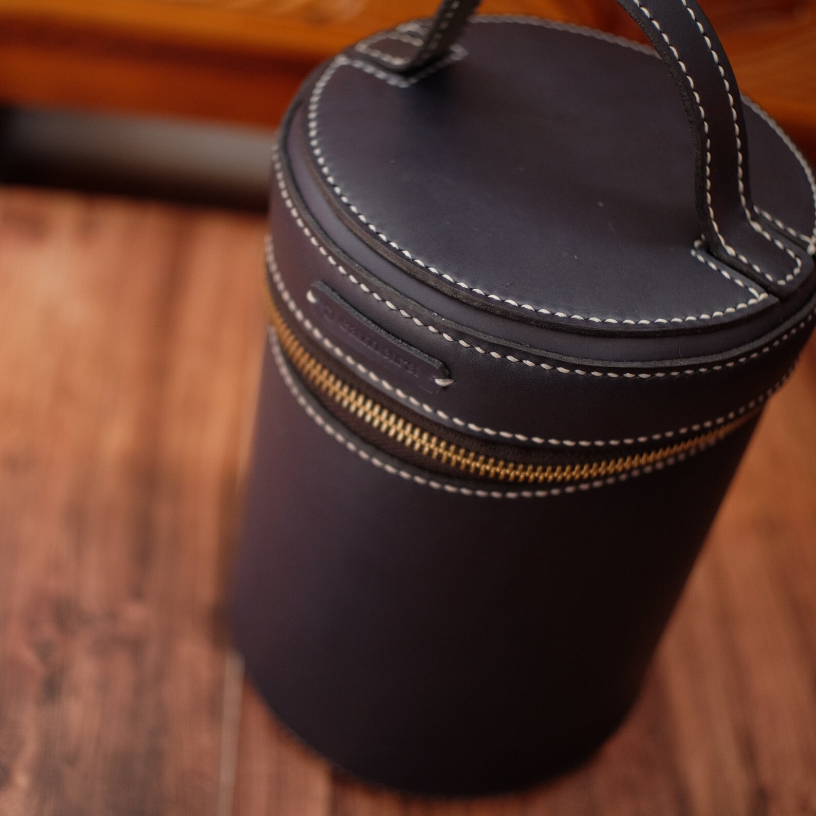 LEATHER CYLINDER Hand Bag DIY tutorial & Pattern - Etsy