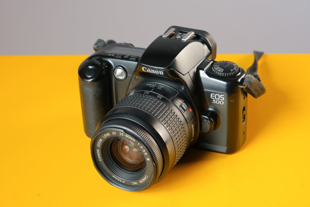 Canon EOS 500 35mm SLR Camera With 35-80mm EF Lens - Photography 1990's ...