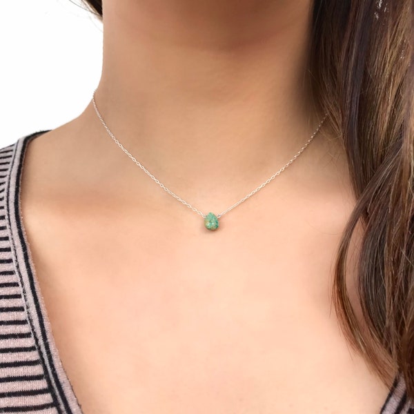 Green and Silver Necklace - Etsy