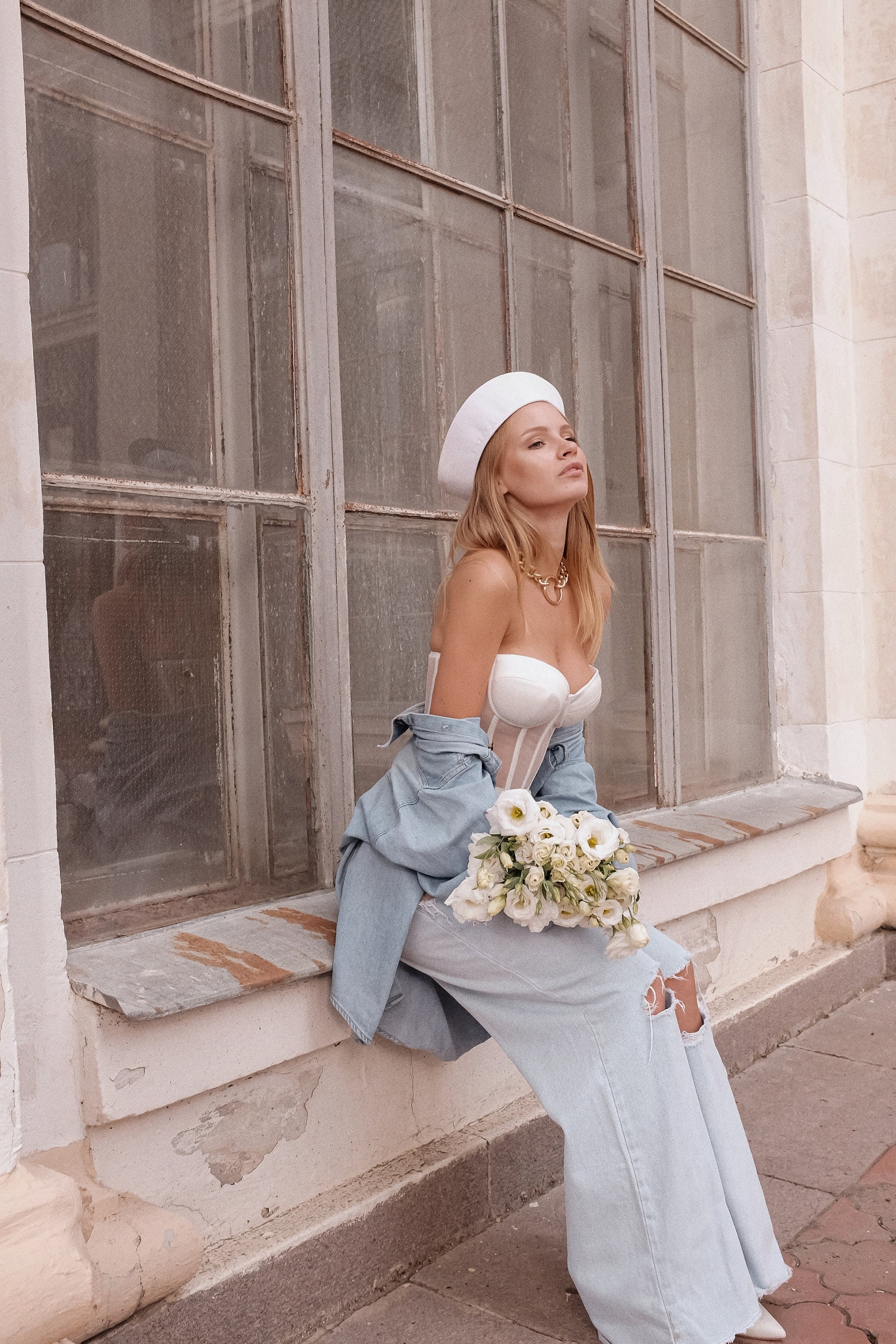 White Corset With Satin Cups, Push Up, Lingerie, Sexy Lingerie, Belt ...