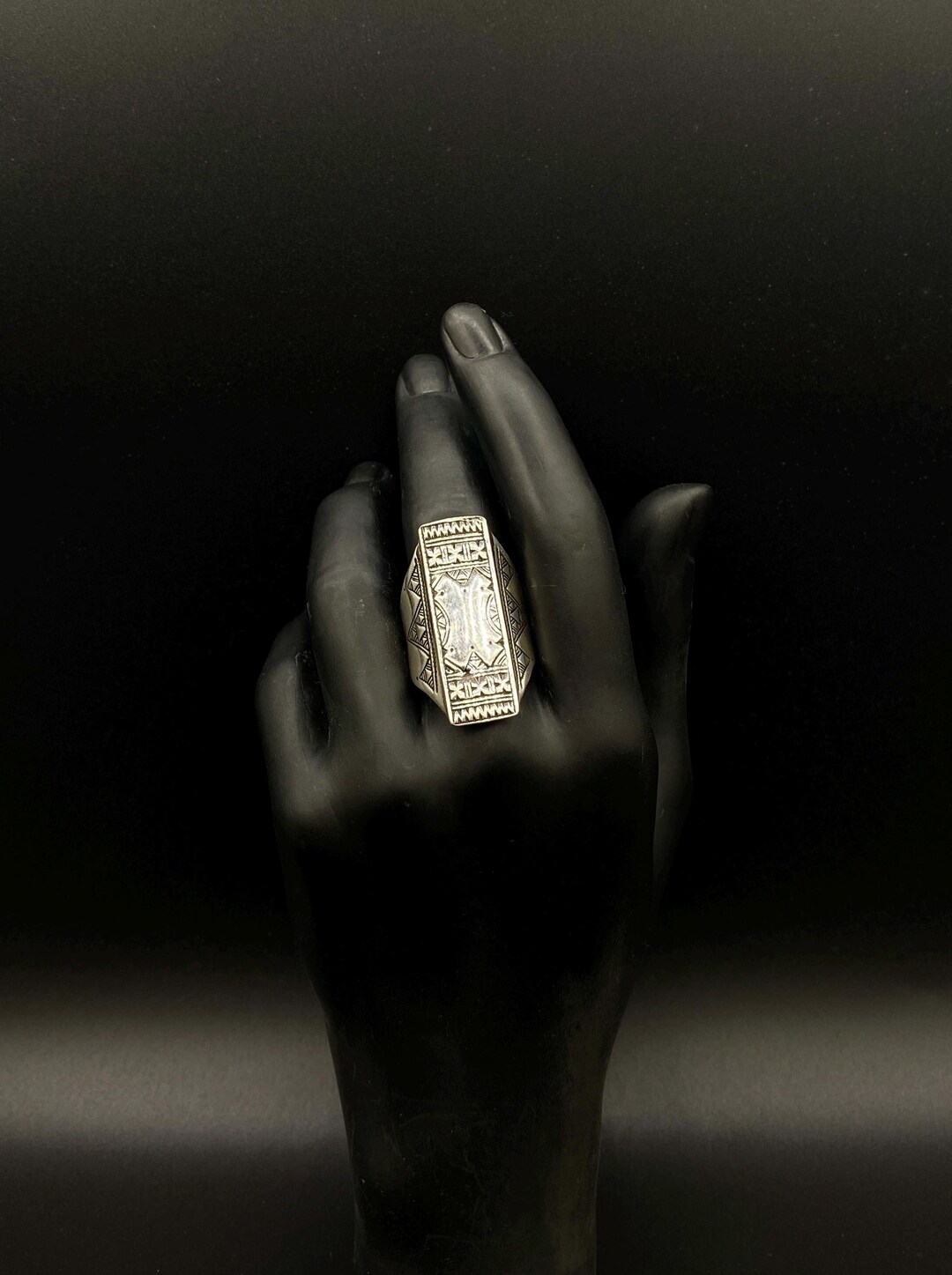 Traditional Moroccan Silver Ring With Intricate Engravings - Etsy