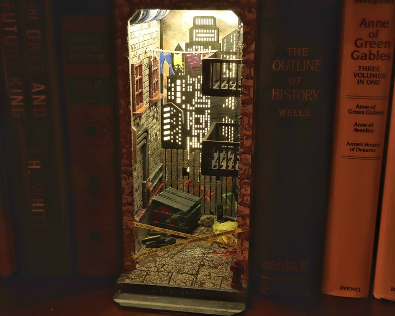 Crime Scene Book Nook DIY KIT Wood Gift - Etsy