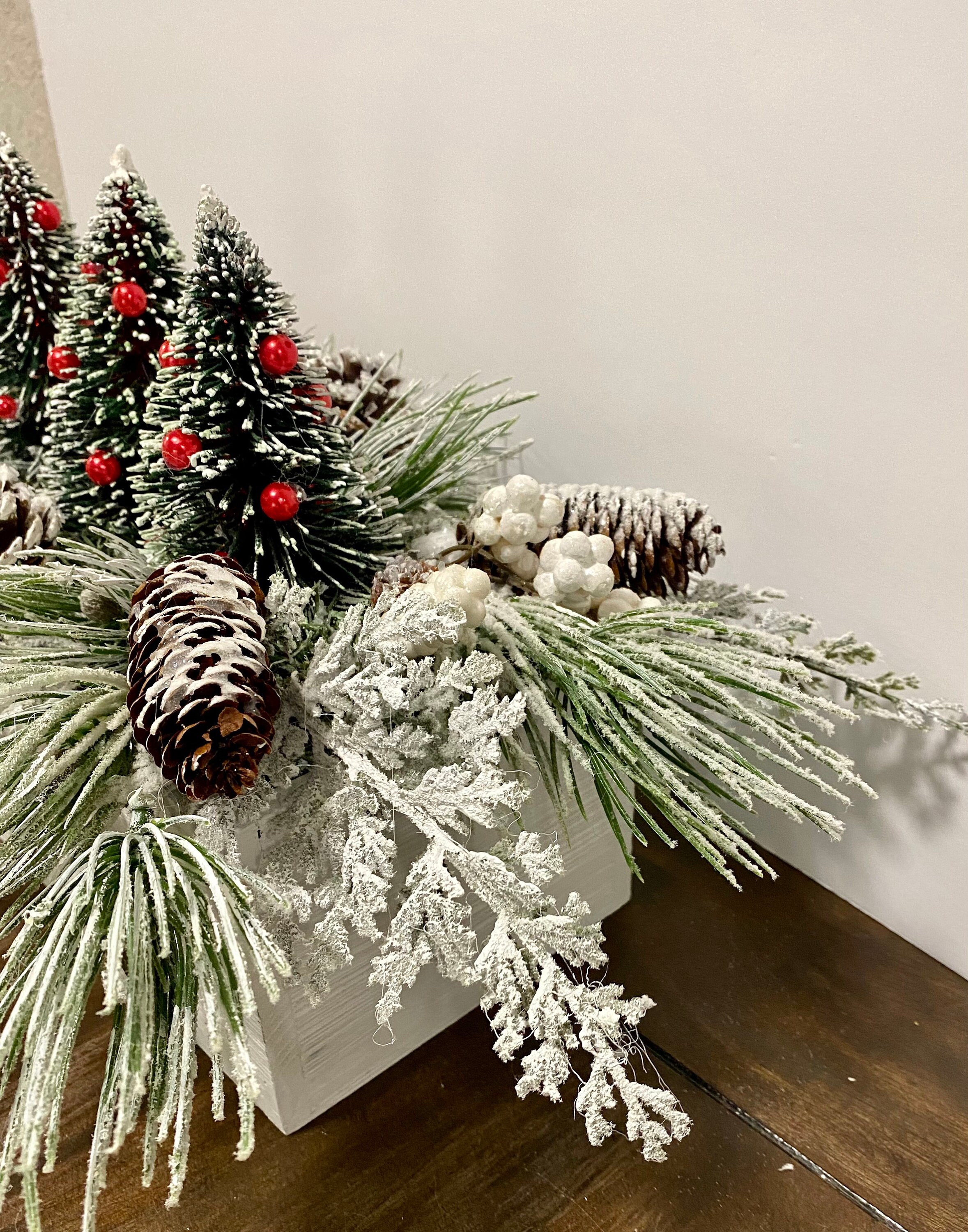 Holiday Table Centerpiece,vintage-inspired Wood Box With Christmas ...