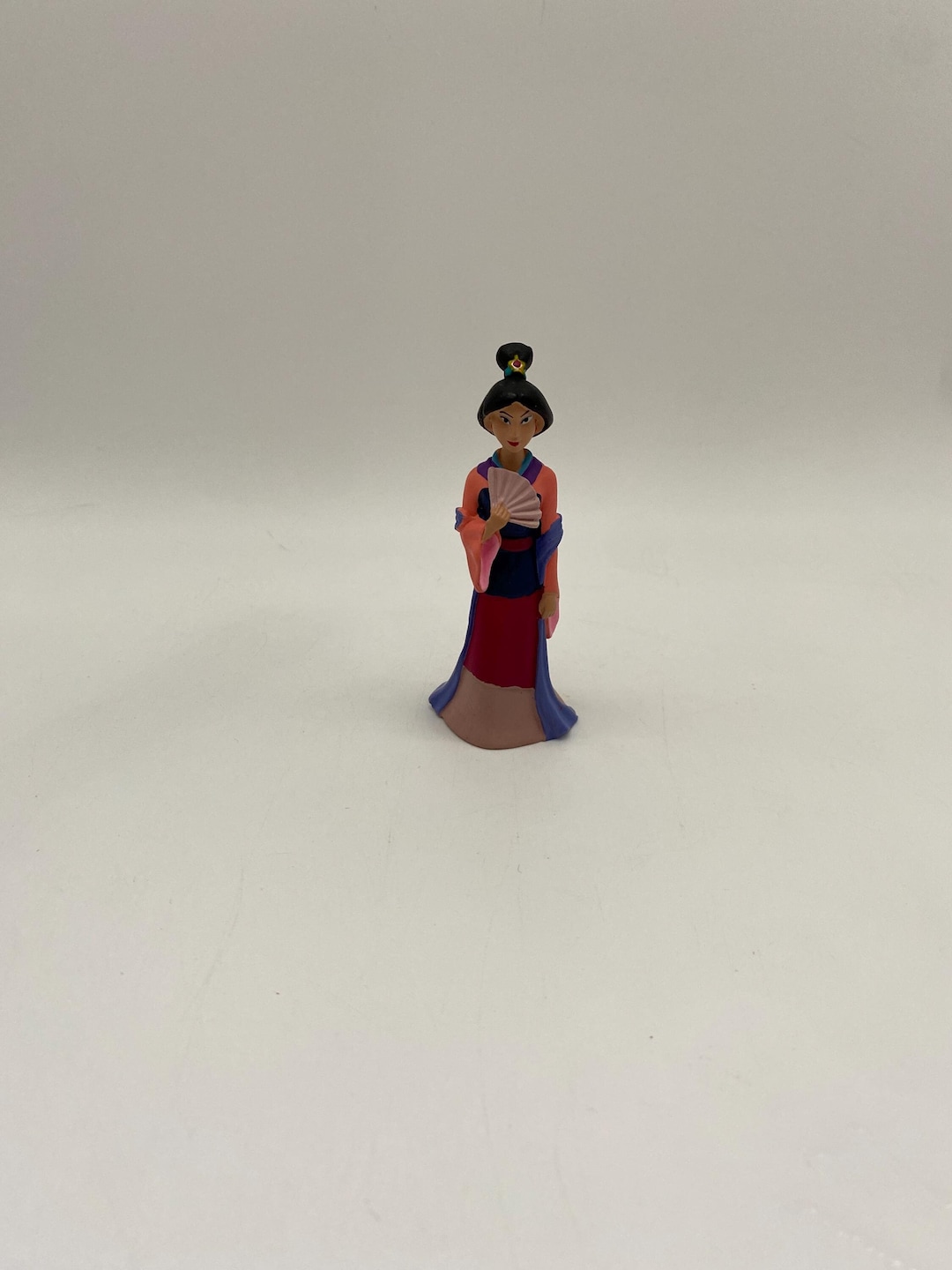 Disney Mulan Figurine- Princess With Fan Collectible Toy Statuette ...