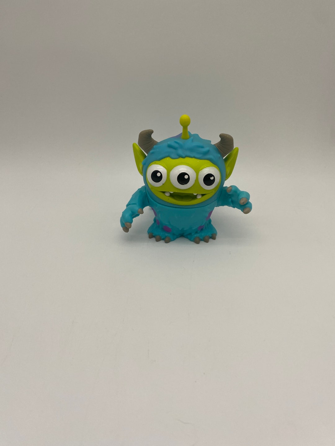 Disney Pixar Alien Remix Toy Story Alien and Monsters Inc Sully ...