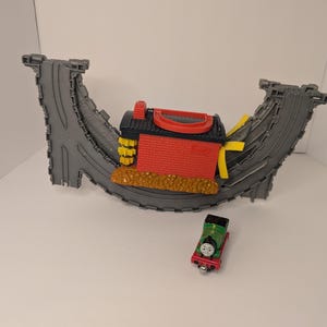 Thomas & Friends Take-n-play Sodor Engine Wash Playset. - Etsy