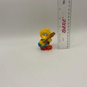 Hasbro Sesame Street Workshop Big Bird With Guitar Figurine Toy - Etsy
