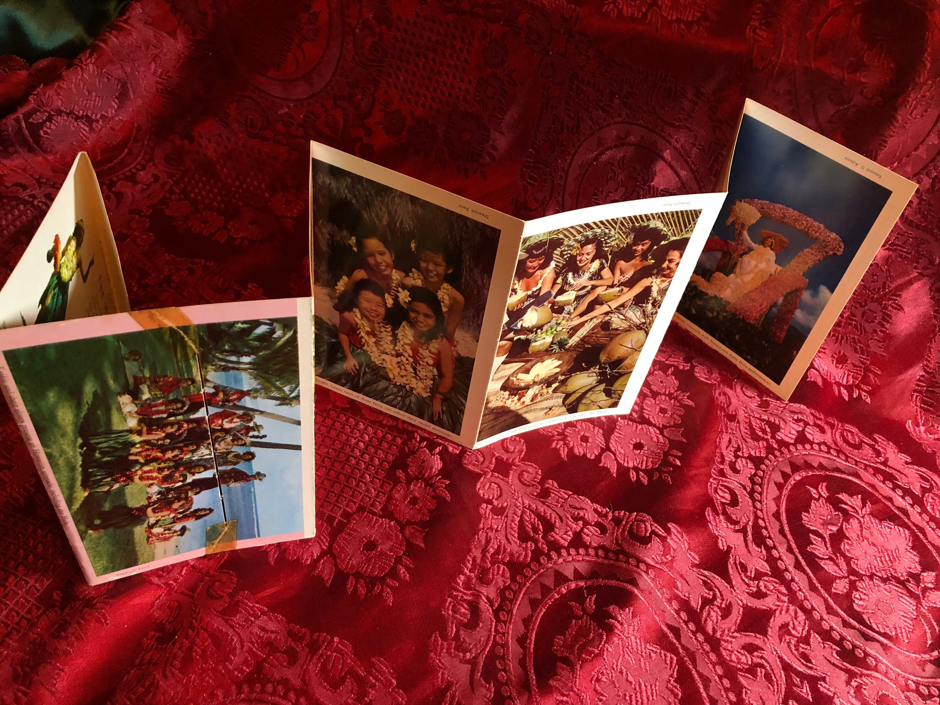Two Vintage Souvenir Fold-out Photo Booklets From the Hawaiian Islands ...