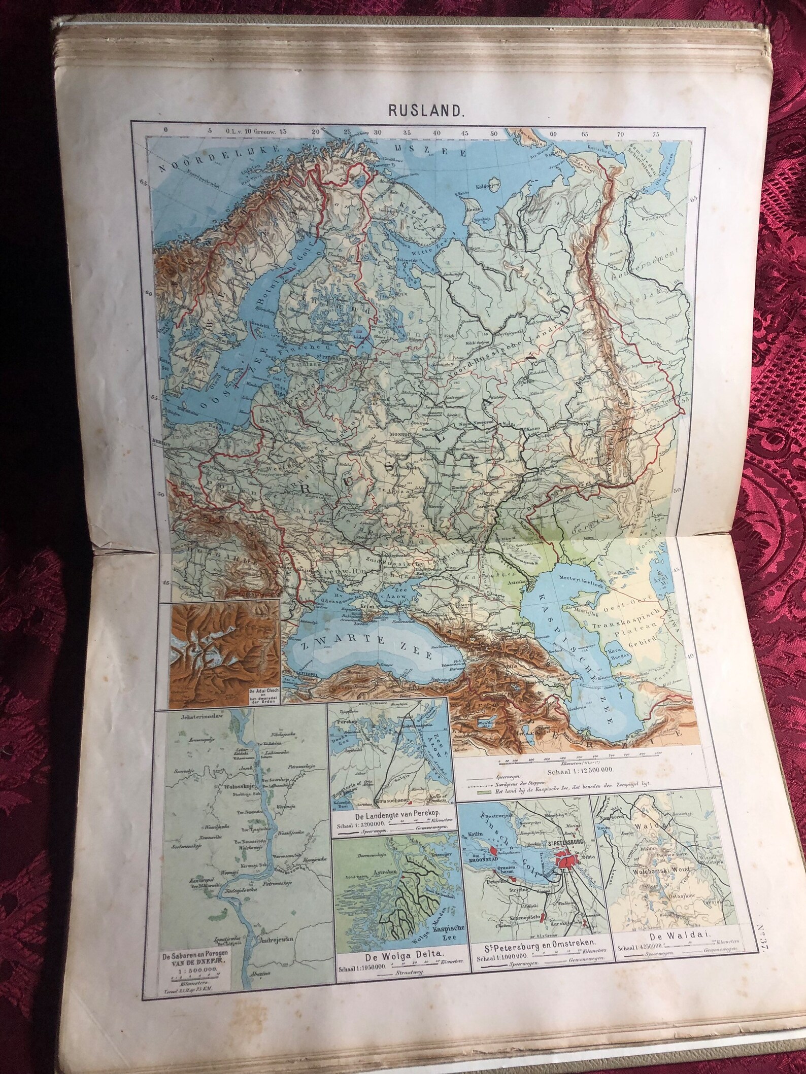 Antique Atlas, Beekman & Schuiling, School-atlas, Der Geheele Aarde ...