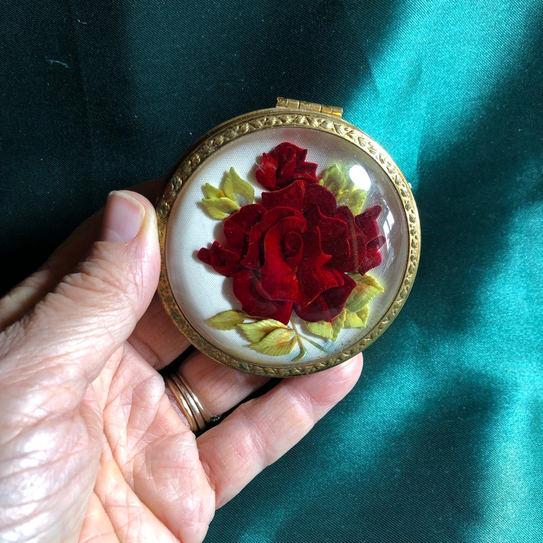 Vintage Powder Compact With Lucite Lid, Deep Red Rose, Gold Tone Case ...