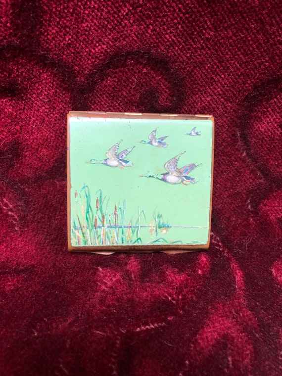 Old Vintage Ladies Powder Compact Enamelled Finish Flying | Etsy