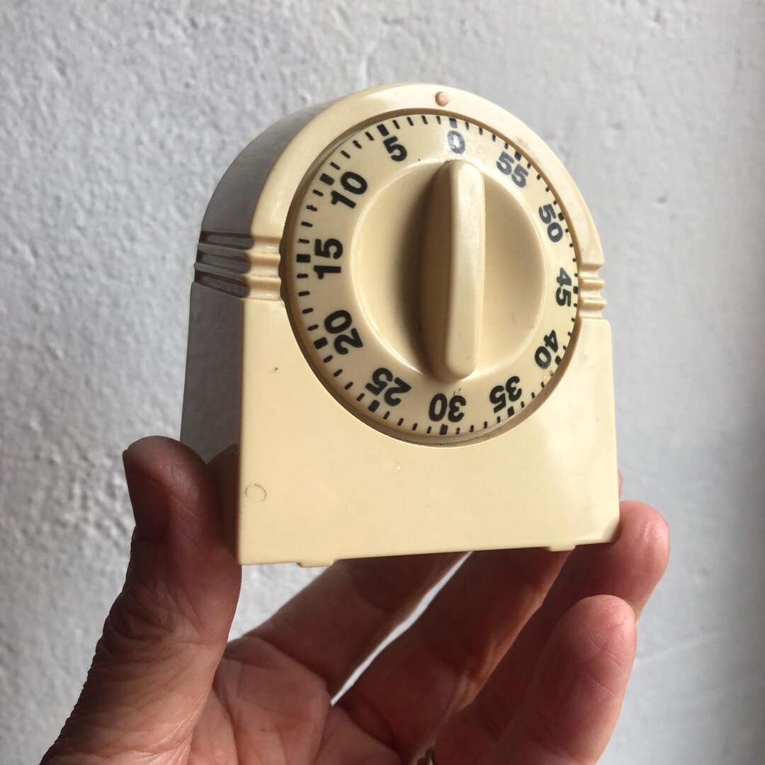 Vintage Kitchen Timer, Art Deco Styling, Retro Plastic Wind-up Timer ...