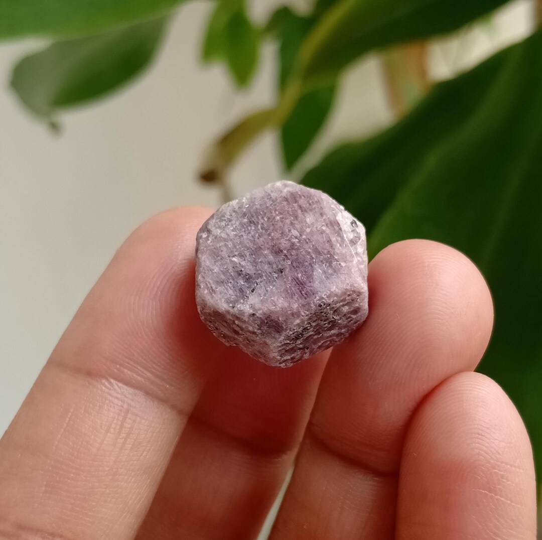 38.62 Crt. Ruby. Rough Crystal. Natural. (unheated & Untreated). - Etsy