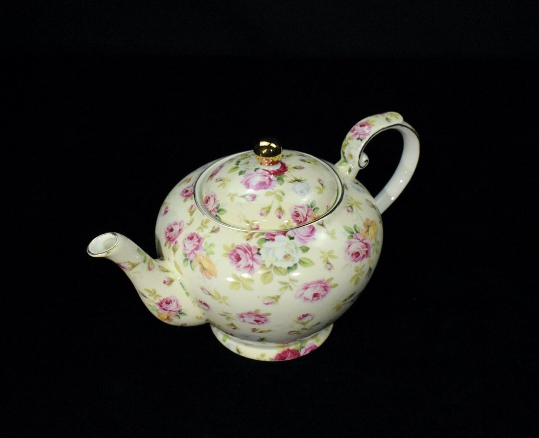 Vintage Teapot, Roses Teapot, Roses Theme Teapot, Light Green Teapot ...