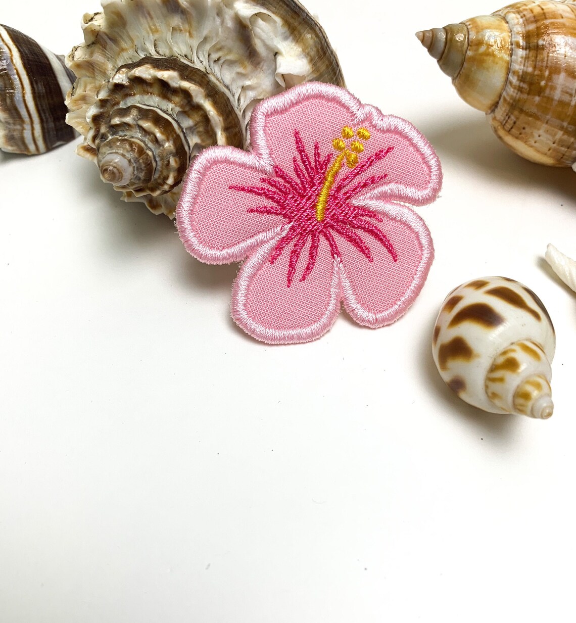 Embroidered Hibiscus Hawaiian Flower Iron on Patch Seashell - Etsy