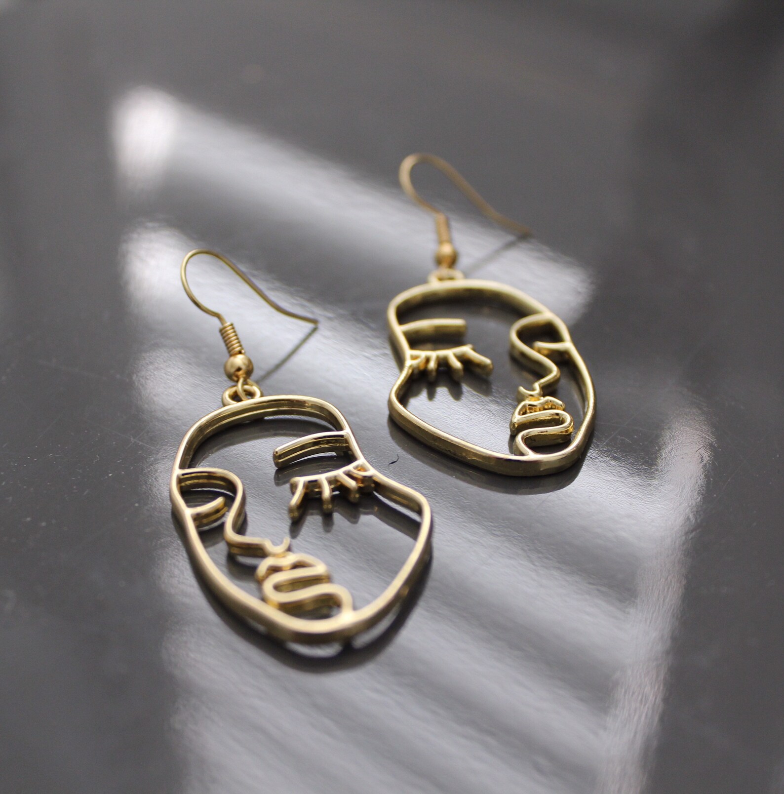 Abstract Womans Face Outline Earrings | Etsy