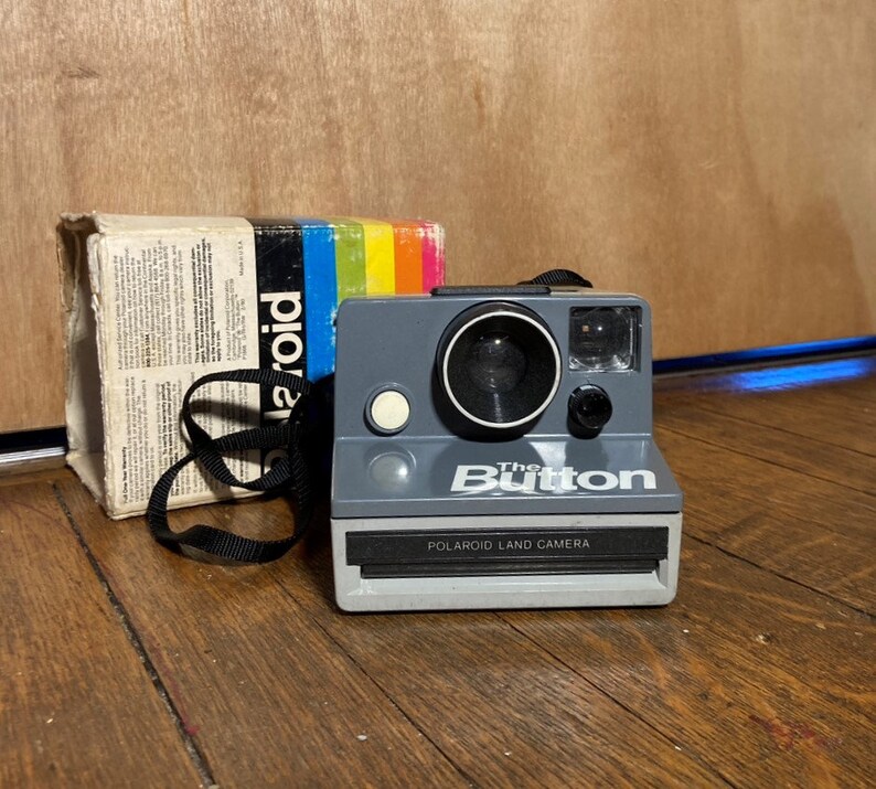 The Button 1980's Polaroid Land Camera Tested and Working - Etsy