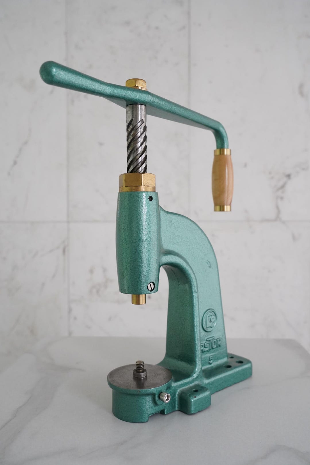 RARE Vintage Large Restored Cast Iron Racing Green Rivet Press ...