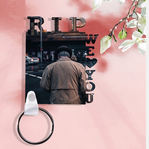 Rip Picture Chain - Etsy