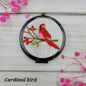 Compact Mirror, Hand Embroidered Makeup Compact Mirror, Daisy Flower ...