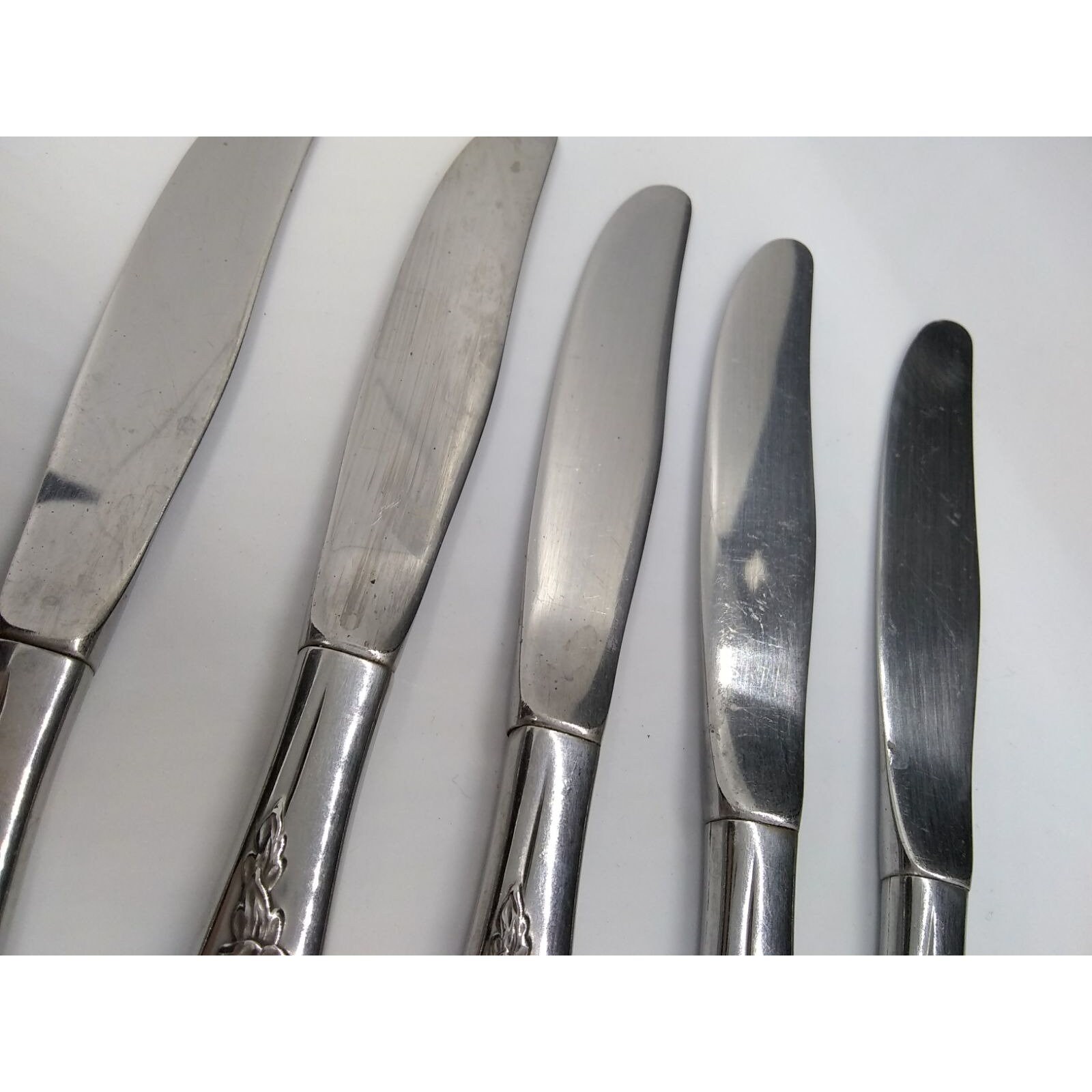 Vintage Oneida Rose Pattern Set of 5 Knives - Etsy