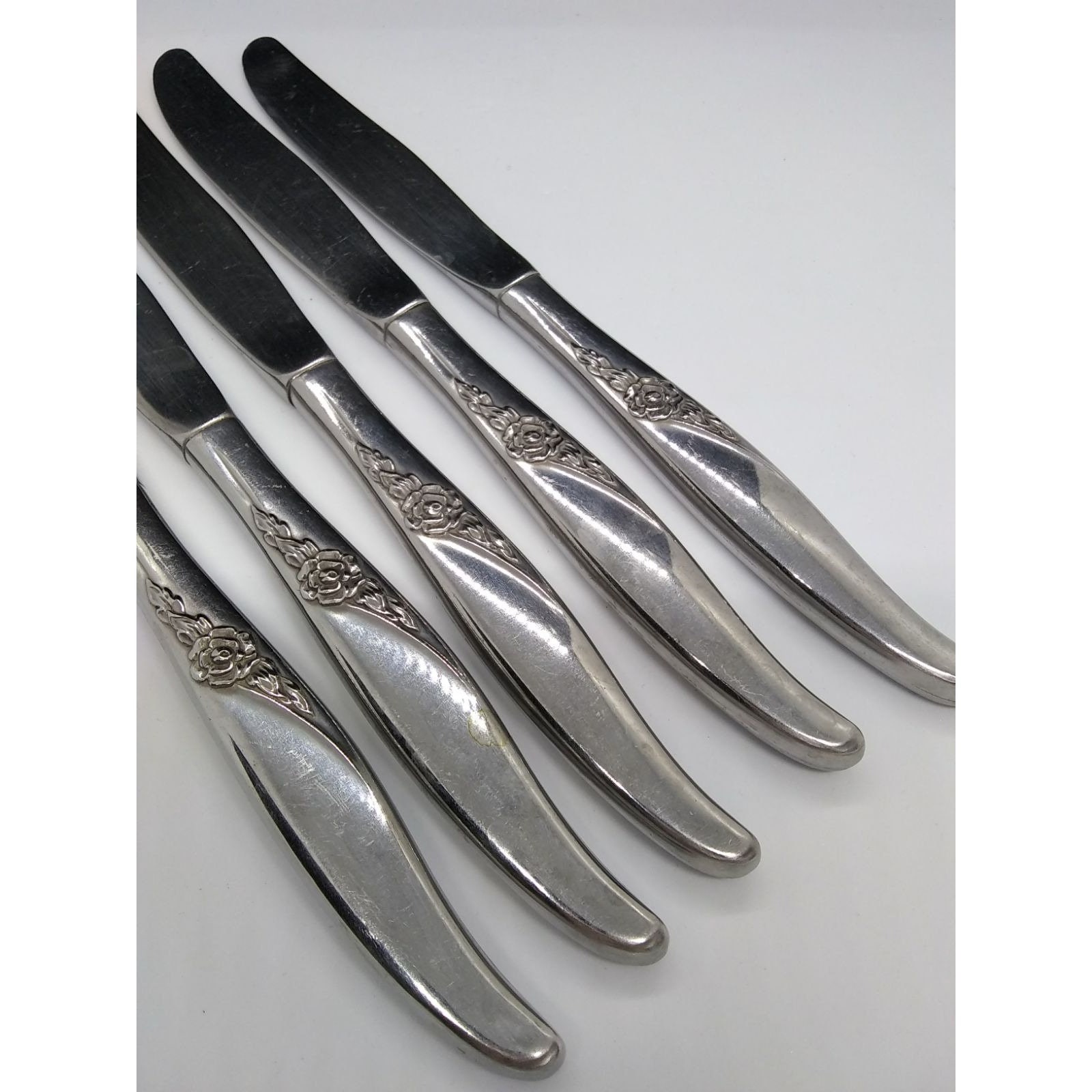 Vintage Oneida Rose Pattern Set of 5 Knives - Etsy