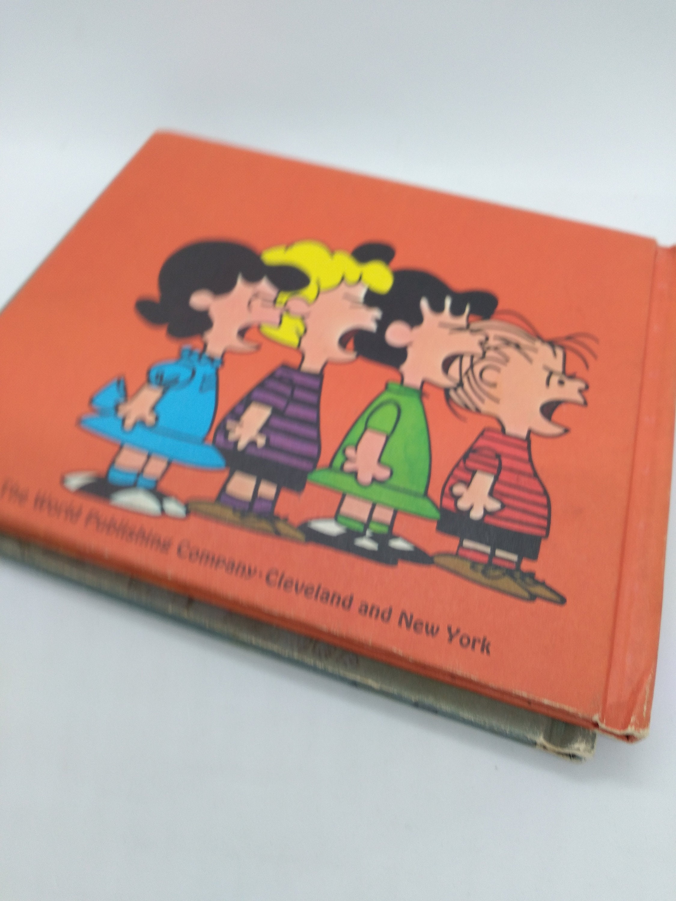 Vintage two charlie brown books | Etsy