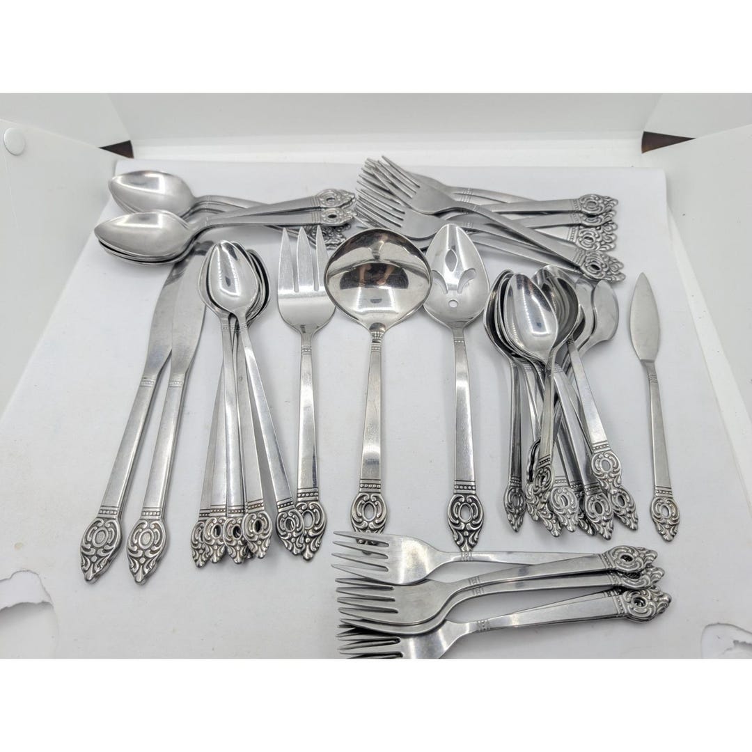 Vintage 53 Piece Set 1881 Rogers Danish Court Oneida LTD Stainless ...