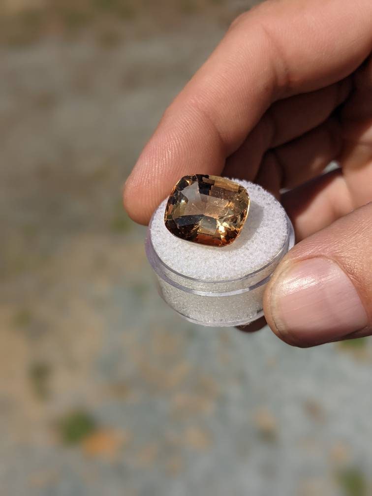 17.20 Carat Incredible Imperial Brown Color Topaz. 100% Natural, No ...