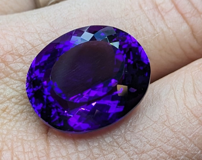 26.66 Ct. Rare Certified deep Russian Vivid Purple Amethyst. A ...