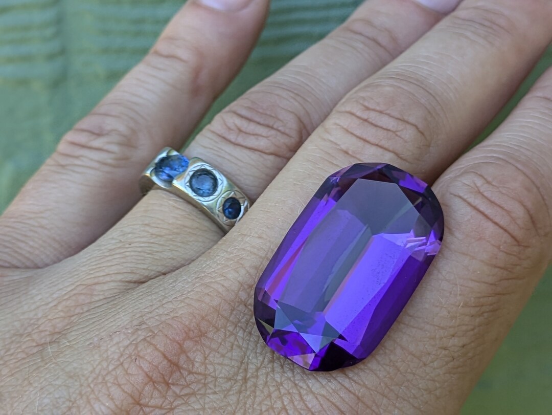 54.0 Ct. Rare Neon Glowing Purple Flawless Amethyst. A True Gem of ...