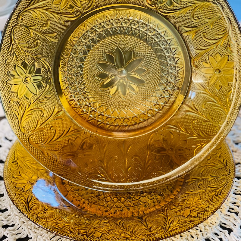 Vintage Glass Plates - Etsy