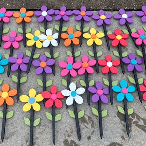 Daisy Poly Garden Stake Flower - Etsy