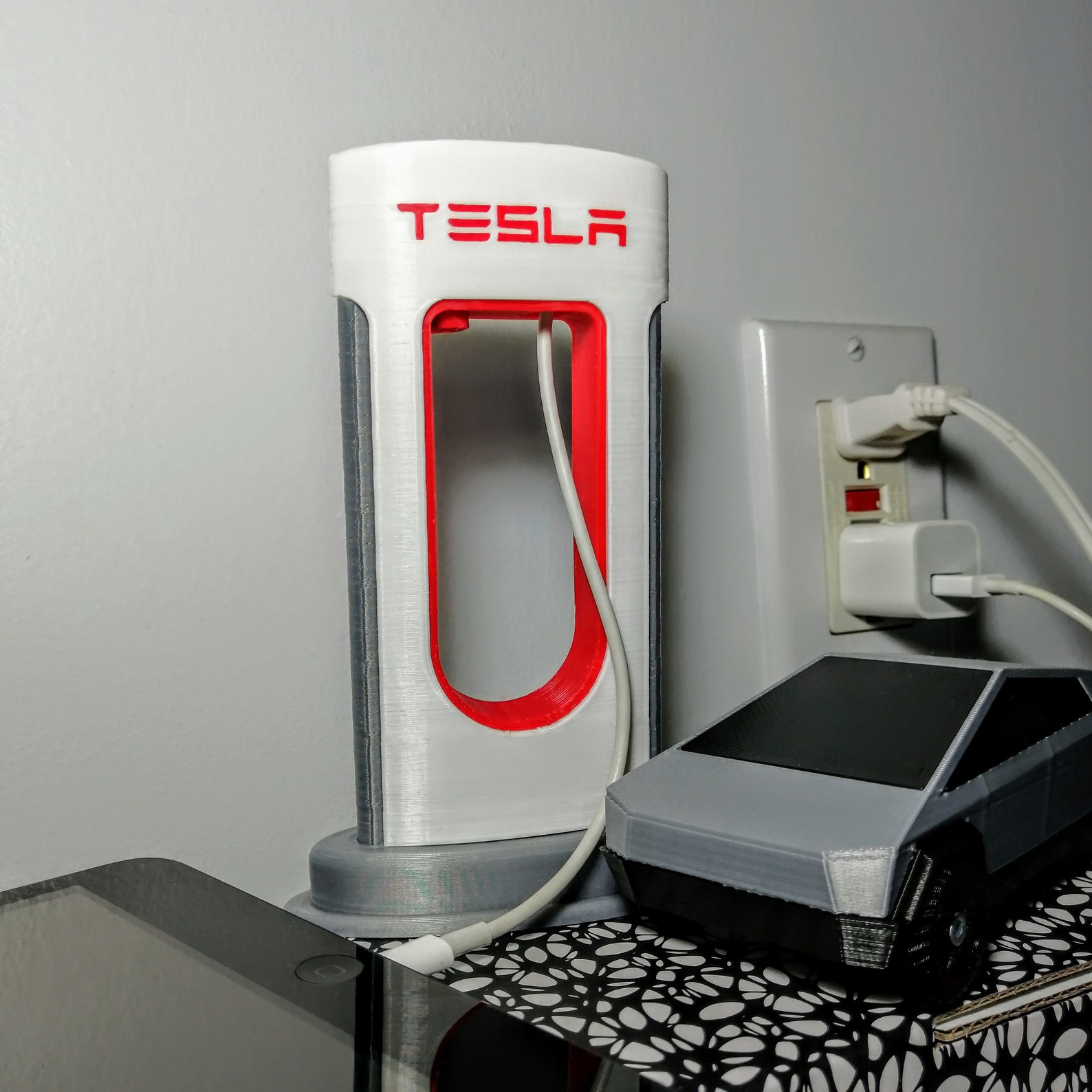 De superchargeur Tesla Chargeur de téléphone miniature - Etsy France