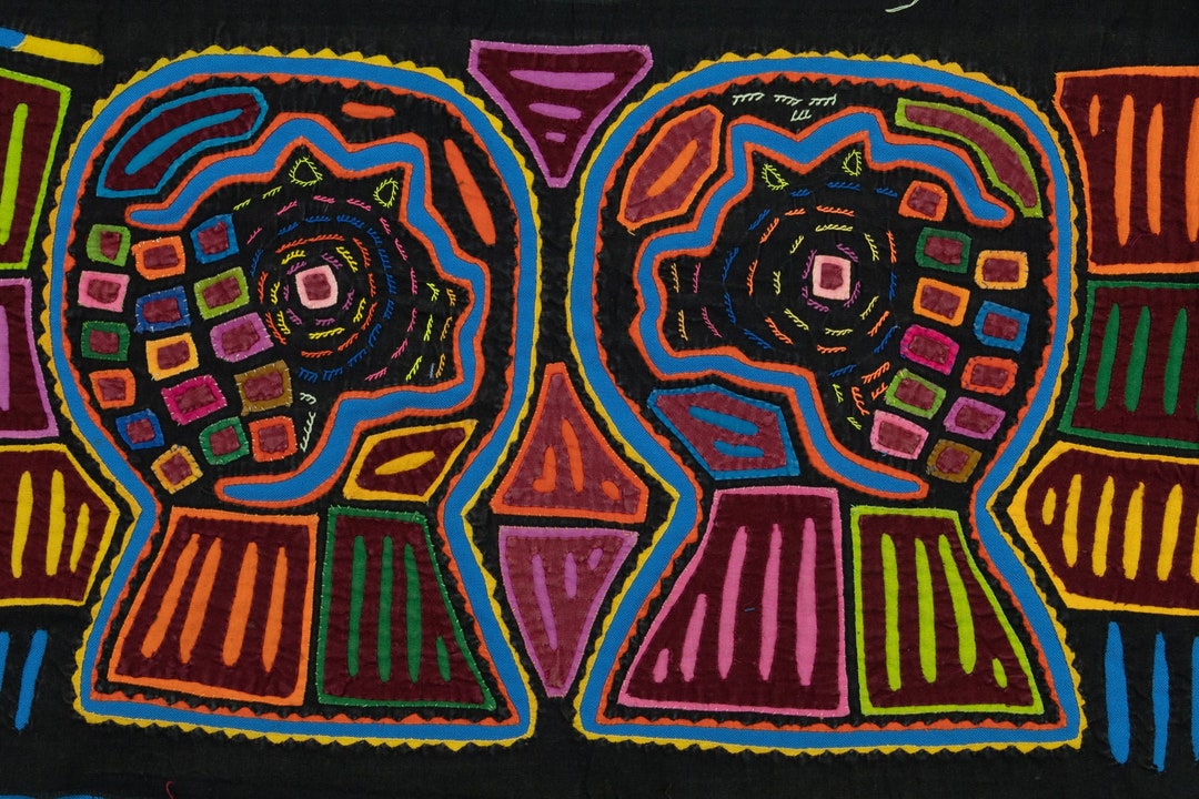 Snowglobe Puppy Dog Mola Guna Mola Art, Kuna Wall Decor, Handmade ...