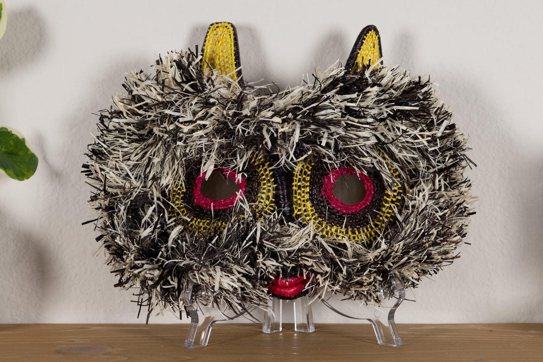 Yellow Night Owl Mask – Embera Wounaan Faux Animal Head Wall Decor ...
