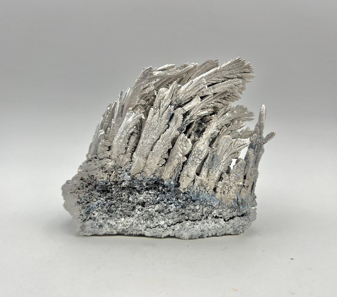Magnesium Crystal Cluster. Magnesium Ore Specimen Stone. Size - Etsy