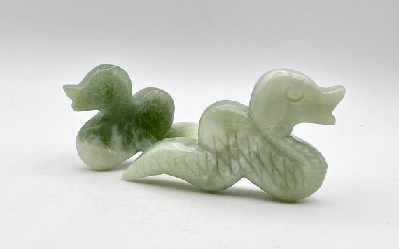 Sculpture En Jade Chinoise Chinese Jade Stone Sitting Buddha Gautama