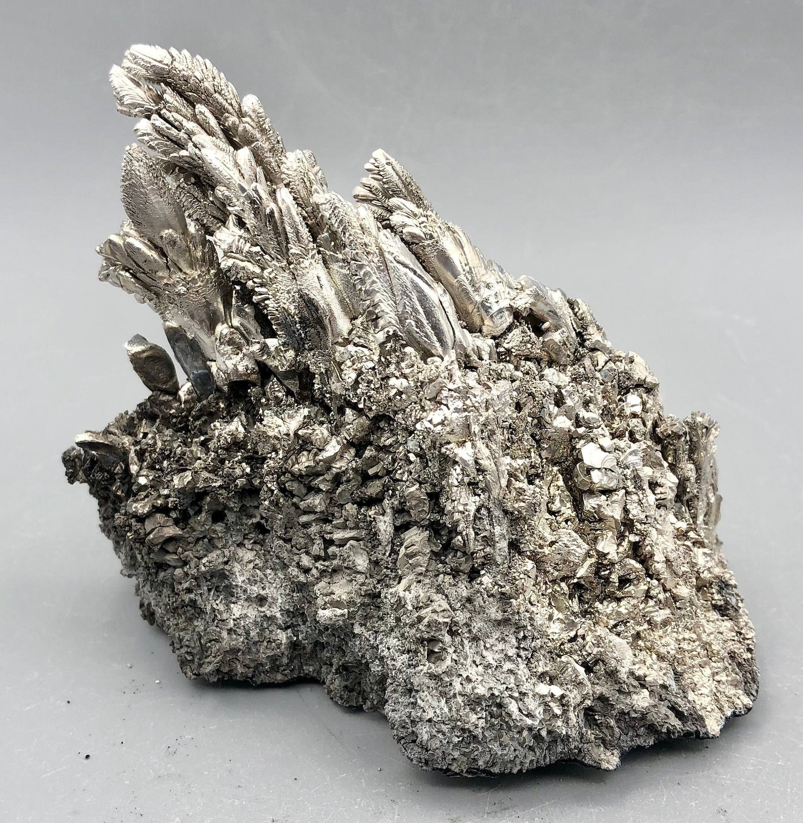 Magnesium Crystal Cluster. Magnesium Ore Specimen Stone. Size | Etsy