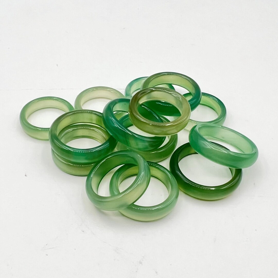 Handmade Green Agate Ring, Solid Band Crystal Ring (6mm) R01-14 - Etsy